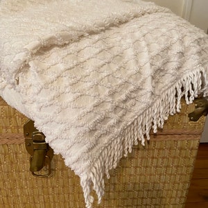 Vintage Diamond Weave Tufted Cotton Chenille Full Bedspread, Bohemian ...