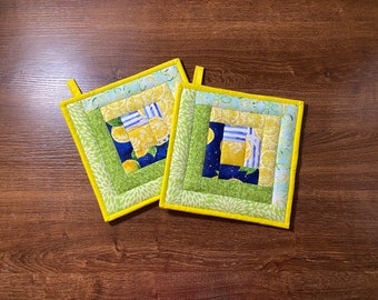 Pink Farmhouse Log Cabin Potholders, Set of 2 Quilted Patchwork Pot ...