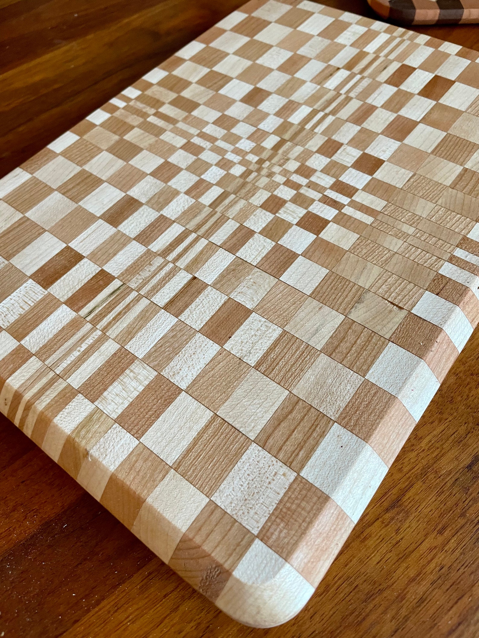 Optical Illusion End Grain Cutting Board Made With Sustainably Grown ...