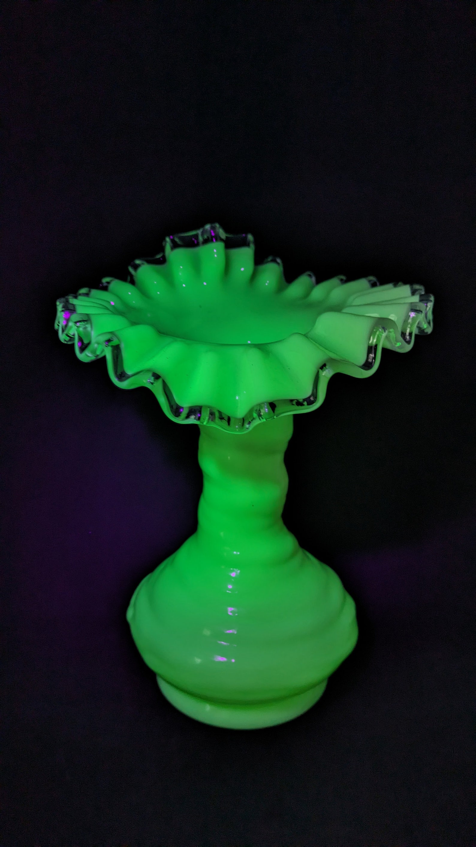 1940s Fenton Ivory Crest Uranium Glass Tulip Vase Flawless - Etsy