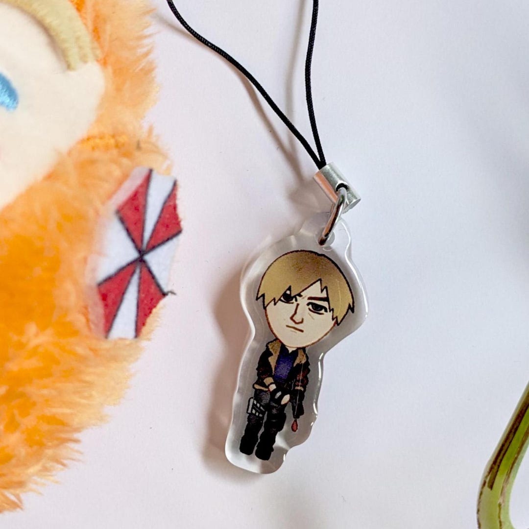 Leon Kennedy Keychain/charm Phone - Resident Evil 4 Remake - Mii ...