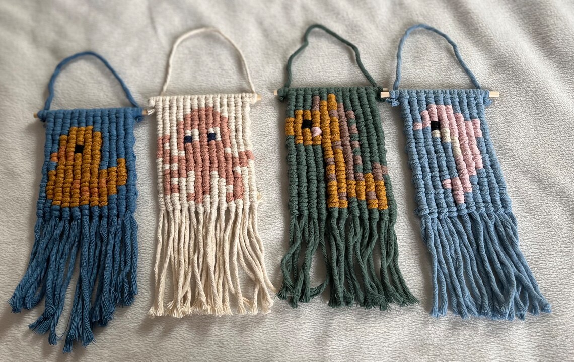 Mini Macrame Pixel Art Wall Hanger - Etsy