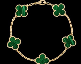 Gold and Green Clover Necklace - Etsy