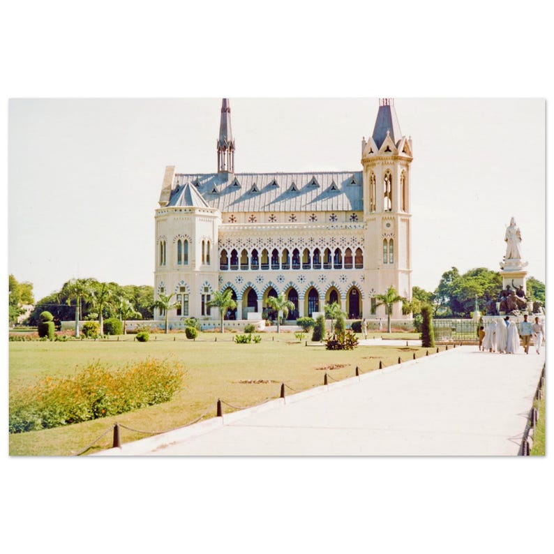 Photo Print 1950s Karachi Pakistan, Frere Hall Vintage Wall Art Poster ...