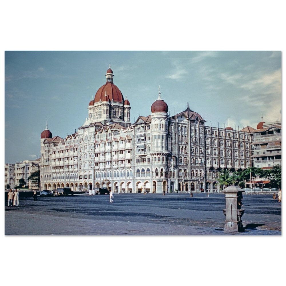 Photo Print 1950s Taj Mahal Hotel, Mumbai, Colaba, India, Vintage Wall ...