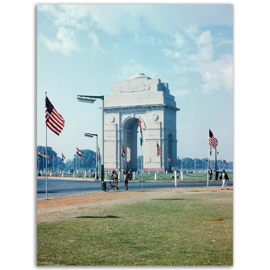 Photo Print 1960s India Gate With American Flag, New Delhi, Vintage ...