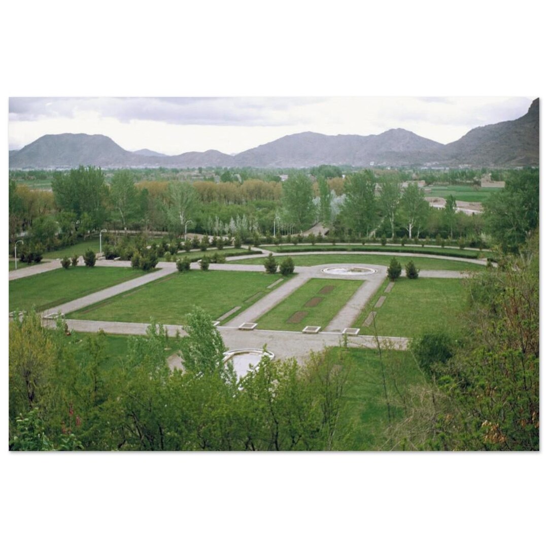 Rare Photo Print 1960s Afghanistan Chihilsitoon Garden Kabul, Sixties ...