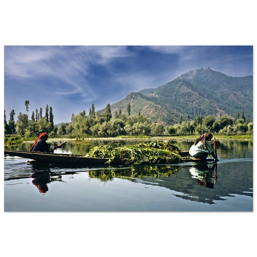 Photo Print 1960s Kashmiri Farming Boat Women on a Lake, Kashmir Life ...