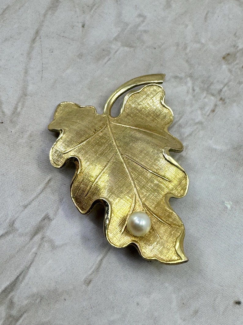 Vintage Winard Pearl 12K Gold Filled Leaf Brooch Pin 2-1/4" - Etsy