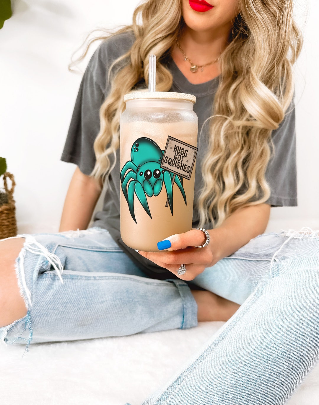 Hugs Not Squishes Cute Spider Frosted Beer Glass With Bamboo Lid / Cute ...