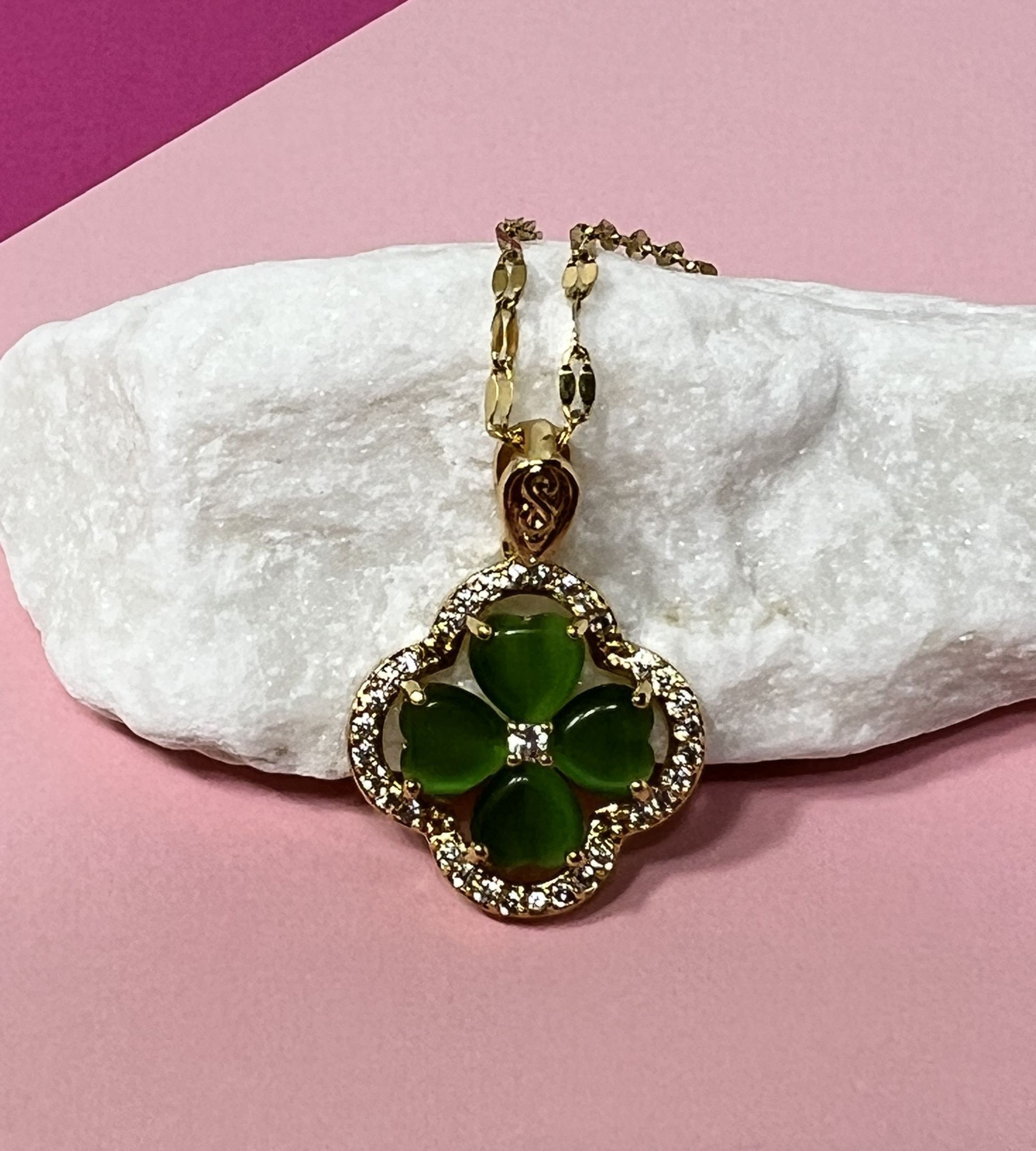 Four Leaf Clover Necklace Gold Green Jade Clover Necklace - Etsy