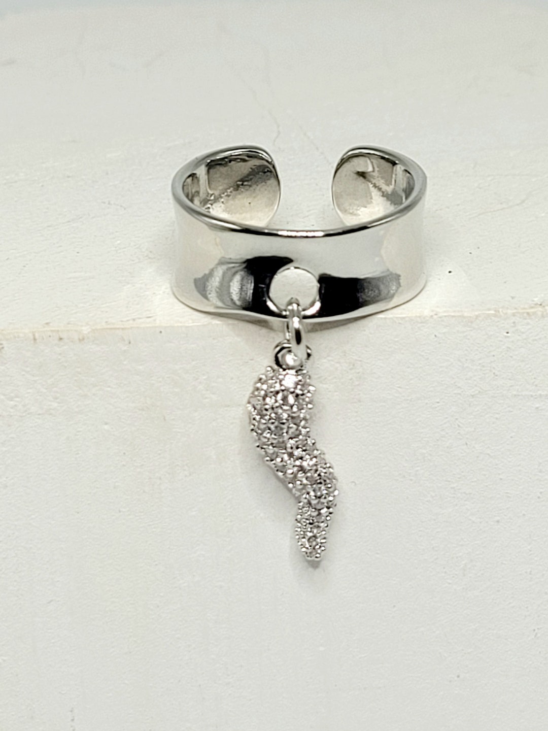 Good Luck Charm Ring Cornicello Italian Horn/pepper Charm - Etsy