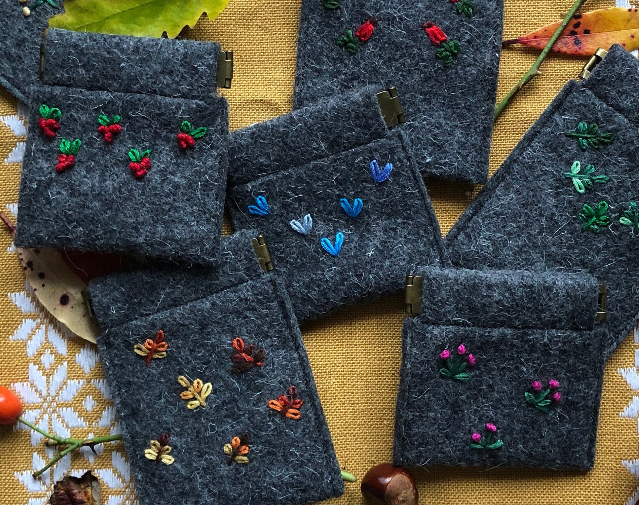 Felt Pouch Coin Pouch Hand-made Pouch Felt Case Eco Gift Headphones ...