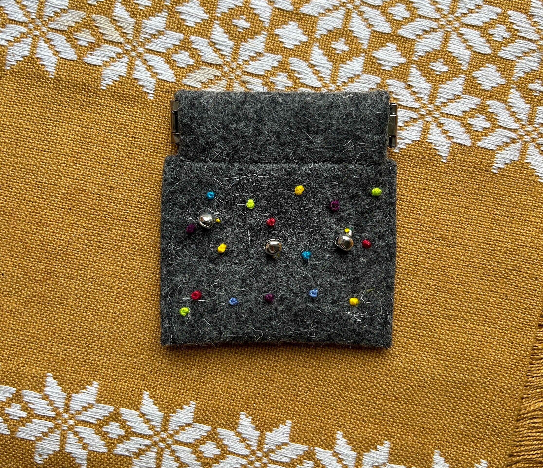 Felt Pouch Coin Pouch Hand-made Pouch Felt Case Eco Gift Headphones ...