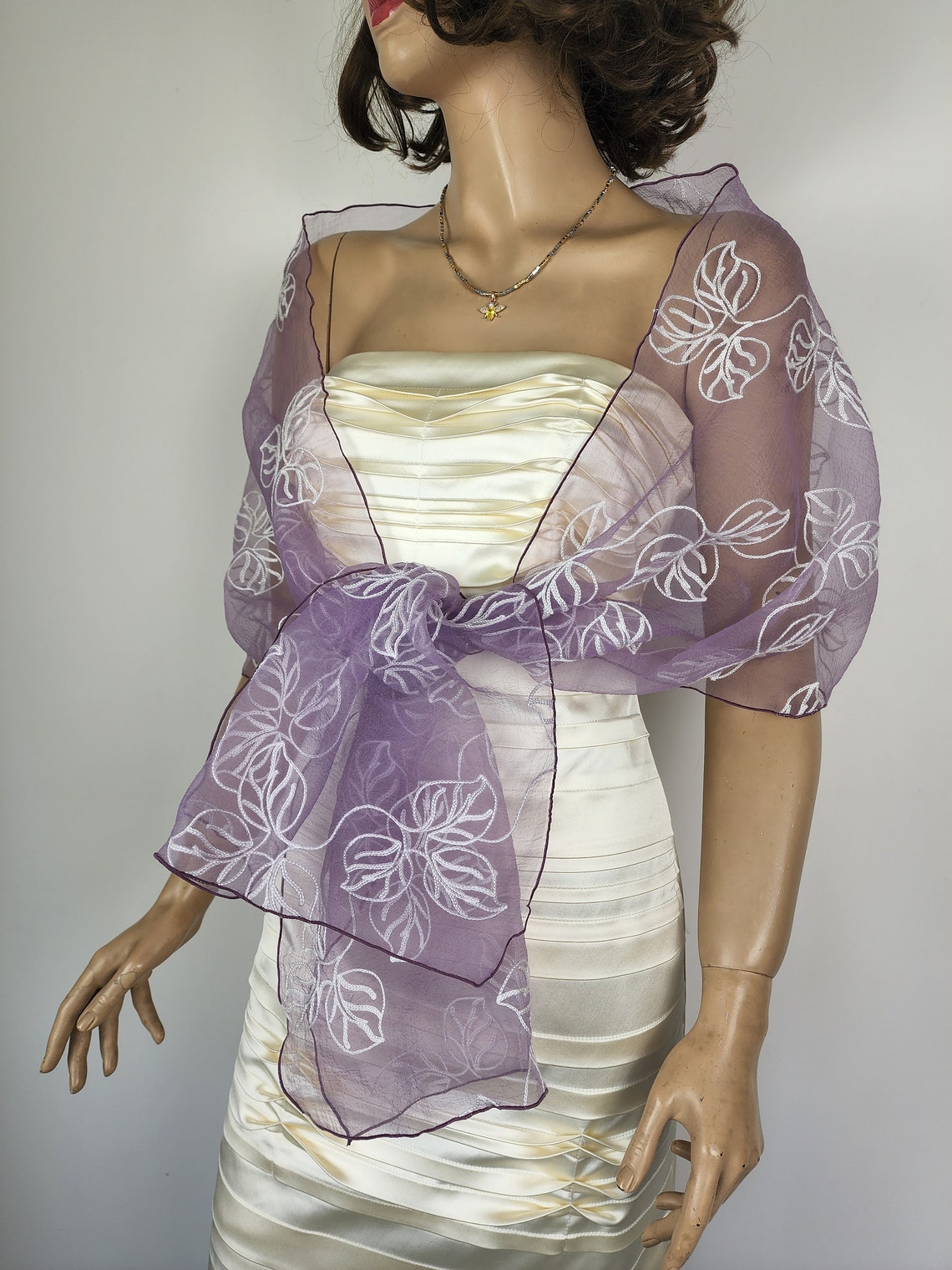Lilac and White Lavender Pink Tulle Wrap Shawl, Elegant Wedding Shrug ...