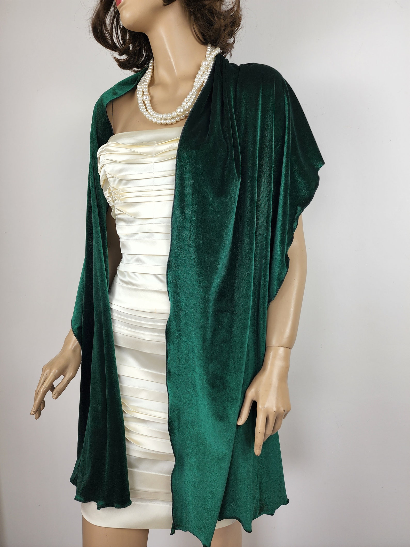 Velvet Emerald Green Occassion Shawl, Velvet Green Evening Wrap, Velvet ...