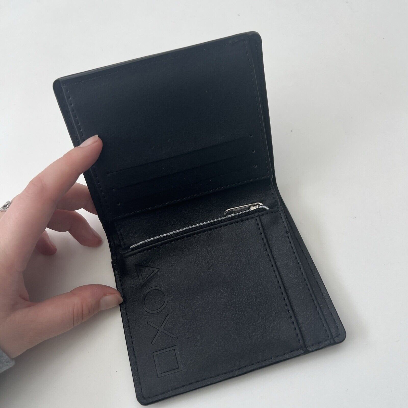 Playstation 2 PS2 Entertainment Console Black Bi-fold Coin & Card ...