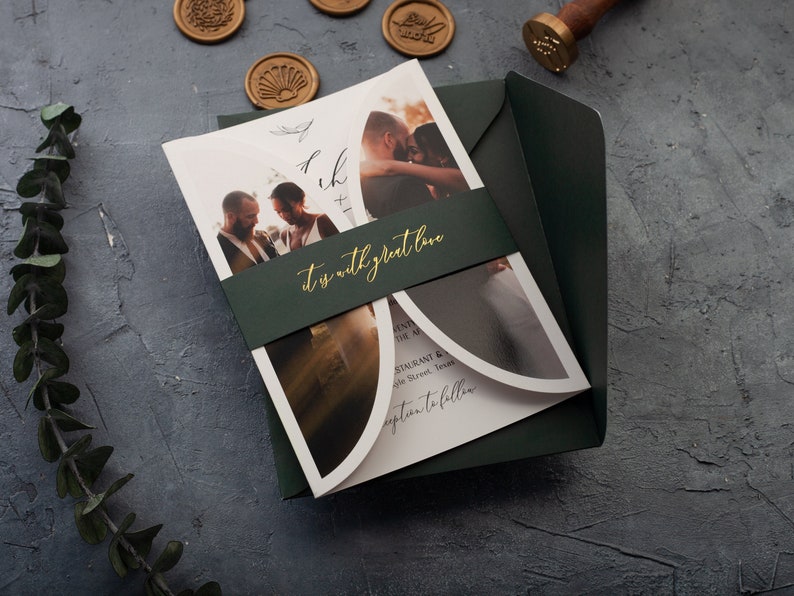 Foldable Wedding Invitation With Photo & QR Code – Elegant Modern ...
