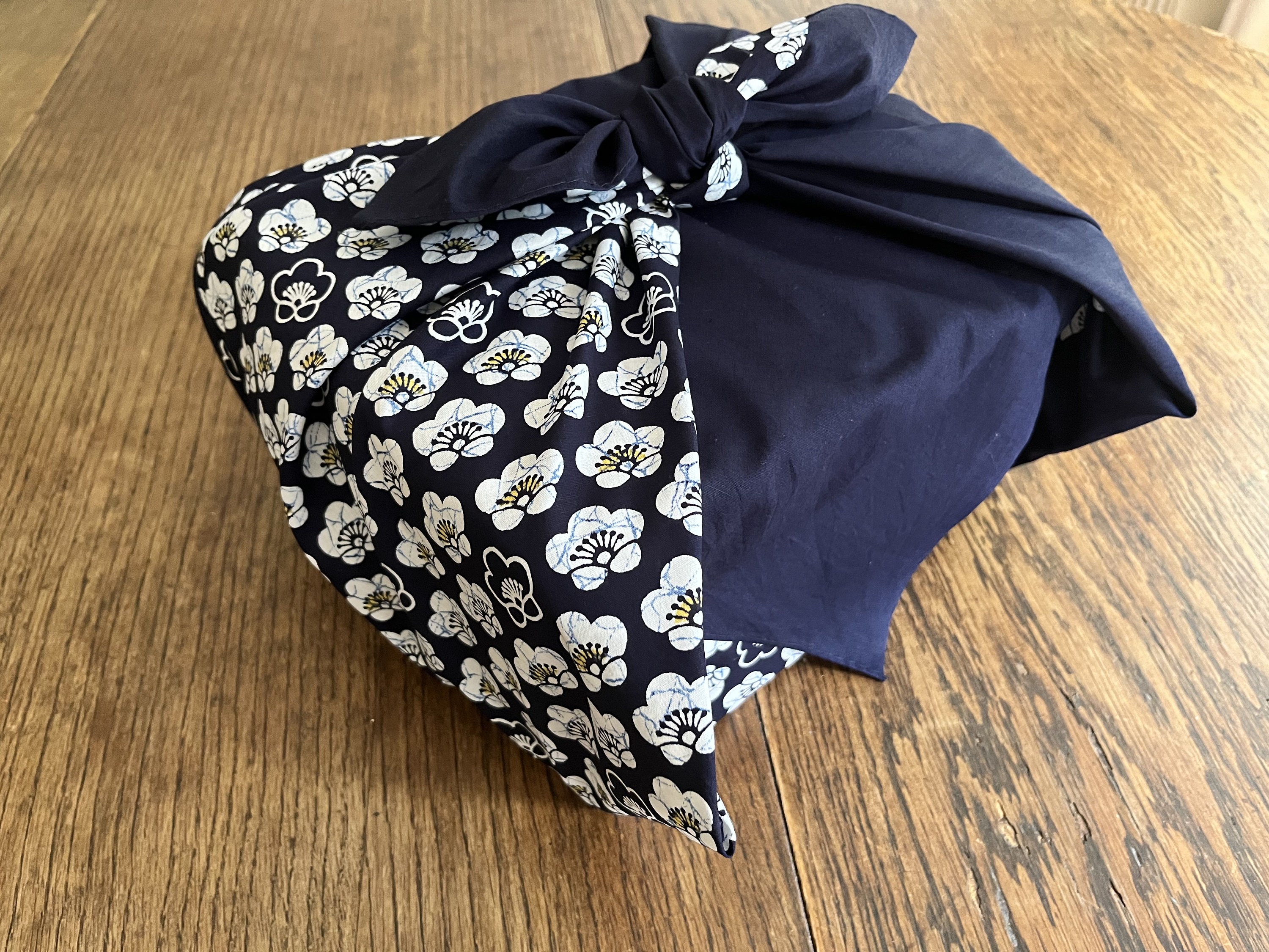 UME MON Furoshiki Ume Plum Pattern Japanese Vintage Furoshiki Japanese ...