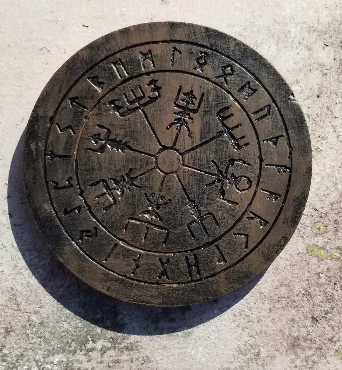 Ceramic Vegvisir the Runic Viking Compass Set of 2 | Etsy