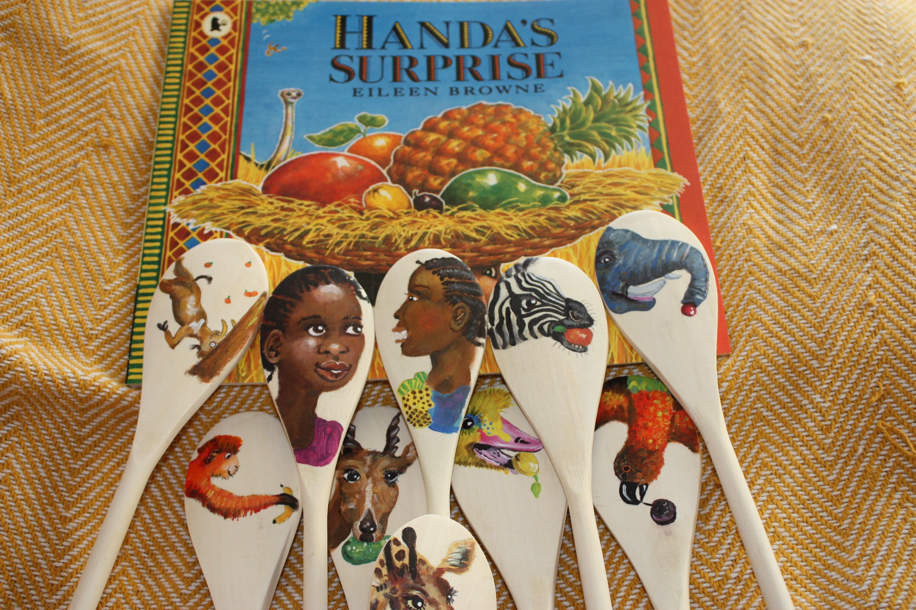 Handas Surprise Inspired Story Spoons - Etsy