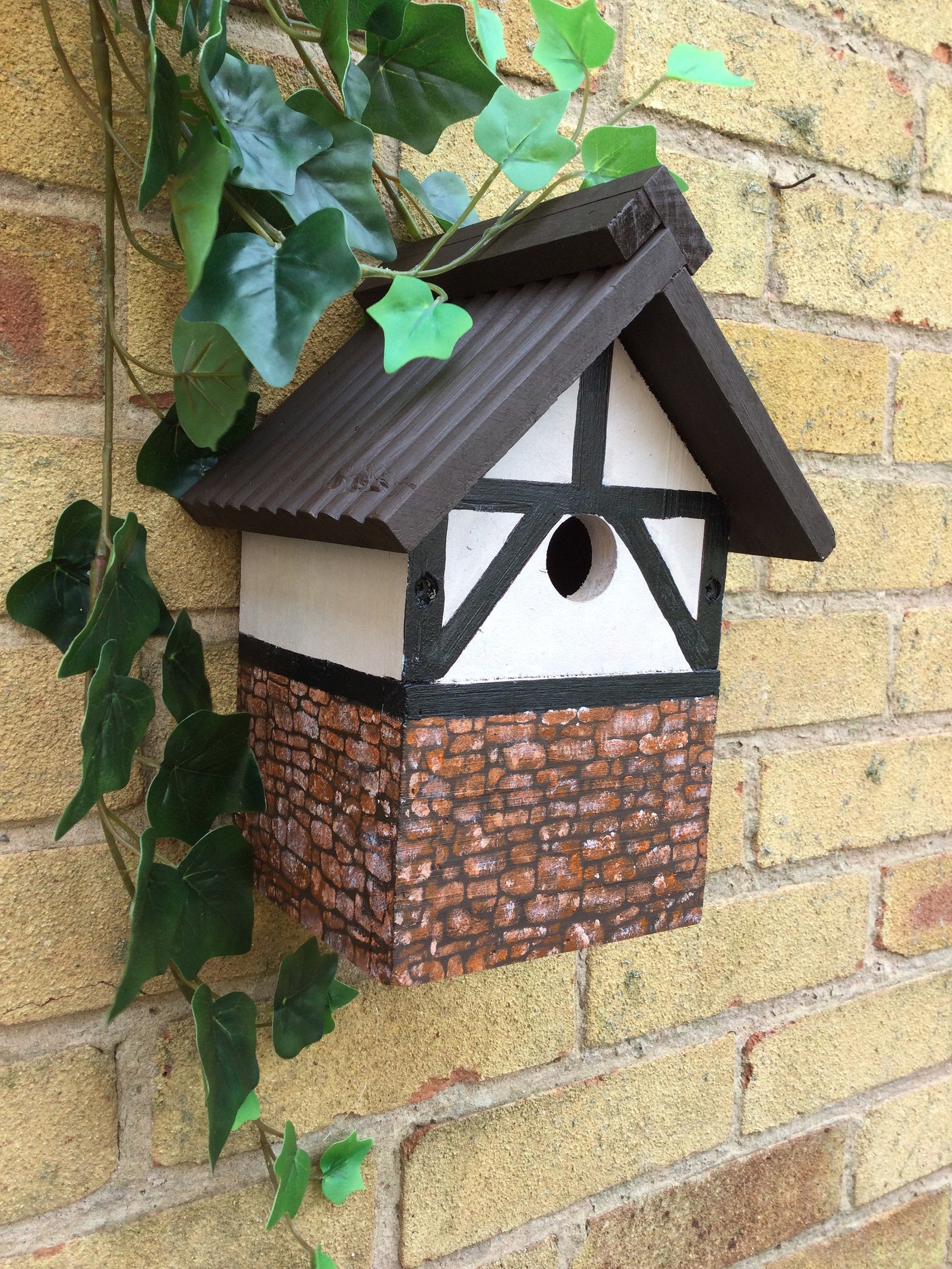 Cottage Style Bird Box Wooden Nesting Shelter for Small | Etsy
