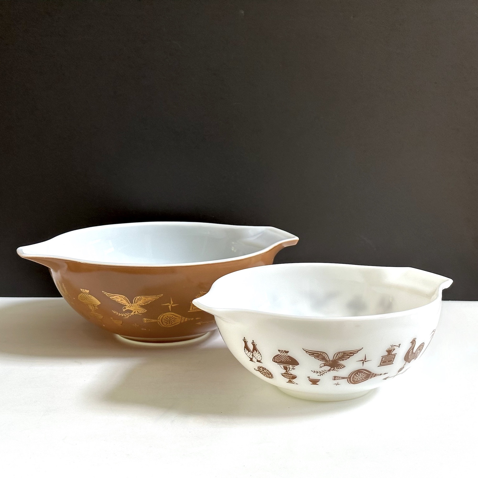 Pyrex Americana Cinderella Bowls Set of 2 444 & 443 Handled - Etsy