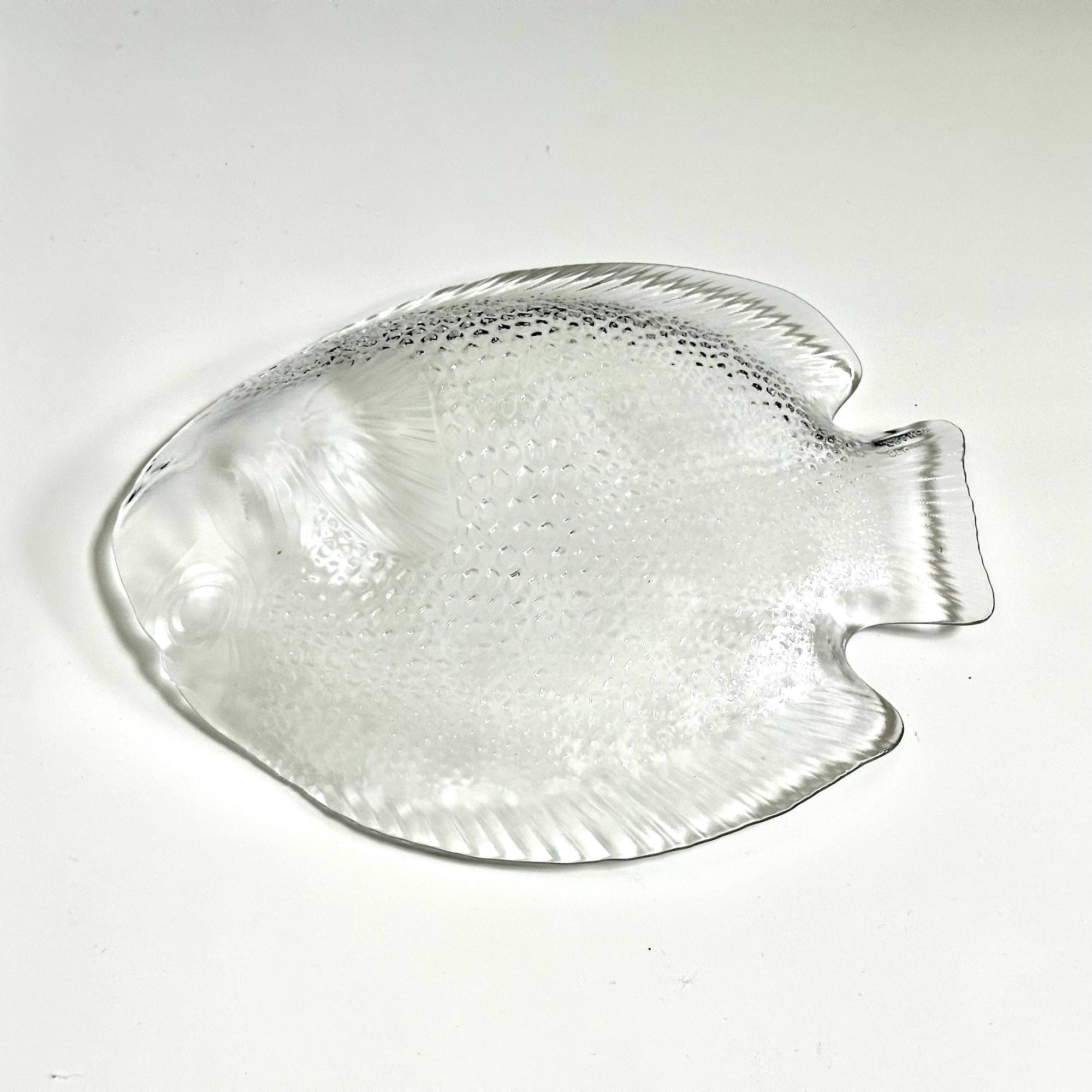 Arcoroc France Fish Shaped Plates, Set of 6, Clear Glass Dinner Plates ...