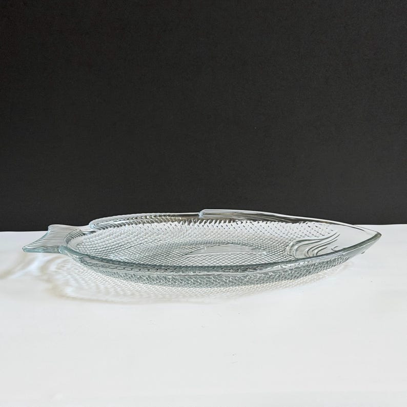 15" Pressed Glass Fish Shaped Platter by Anchor Hocking, Made in USA - Etsy