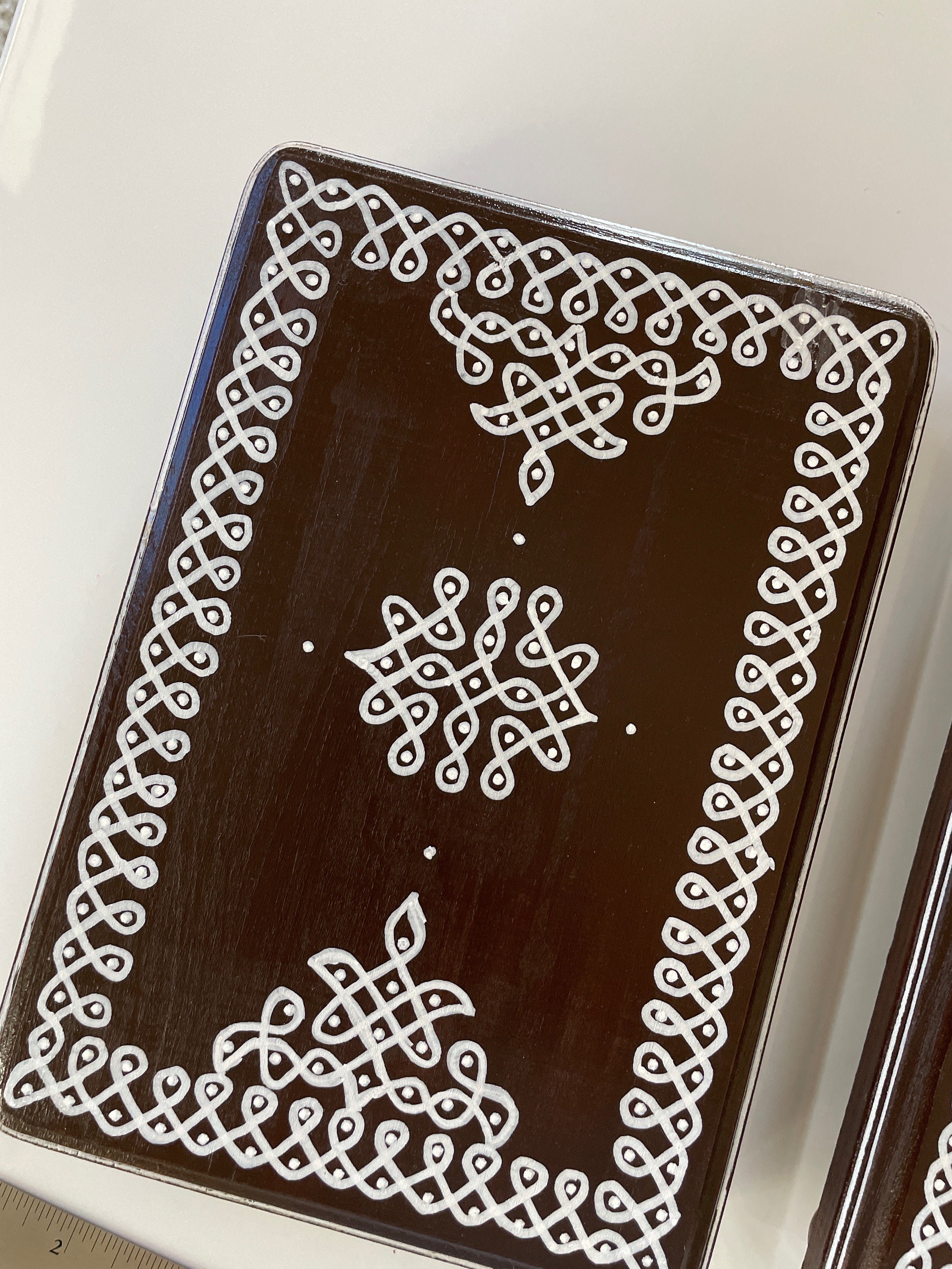 Beautiful 9X5 Inches Wooden Manai/ Peeta /padi/ Painted With Lovely ...