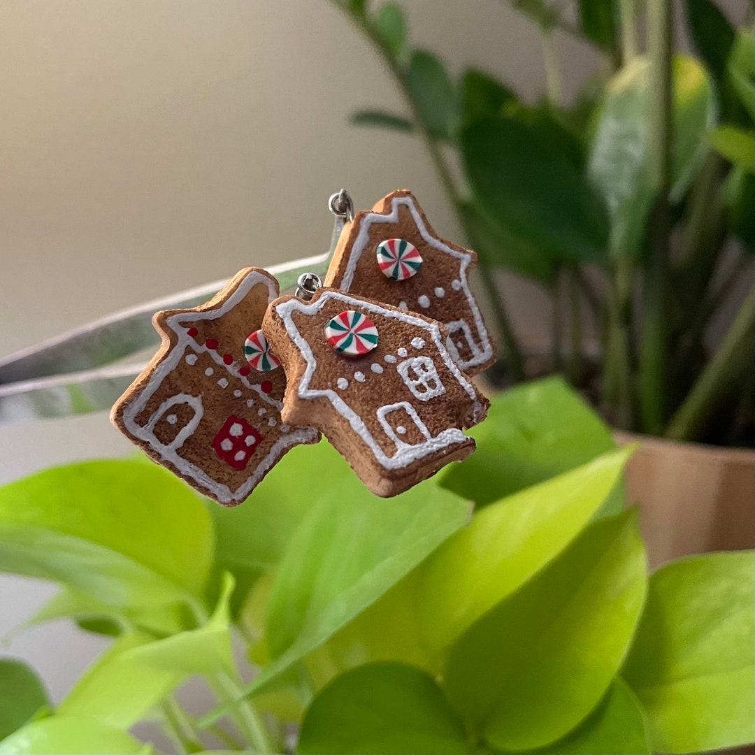 Gingerbread House Charm - Etsy