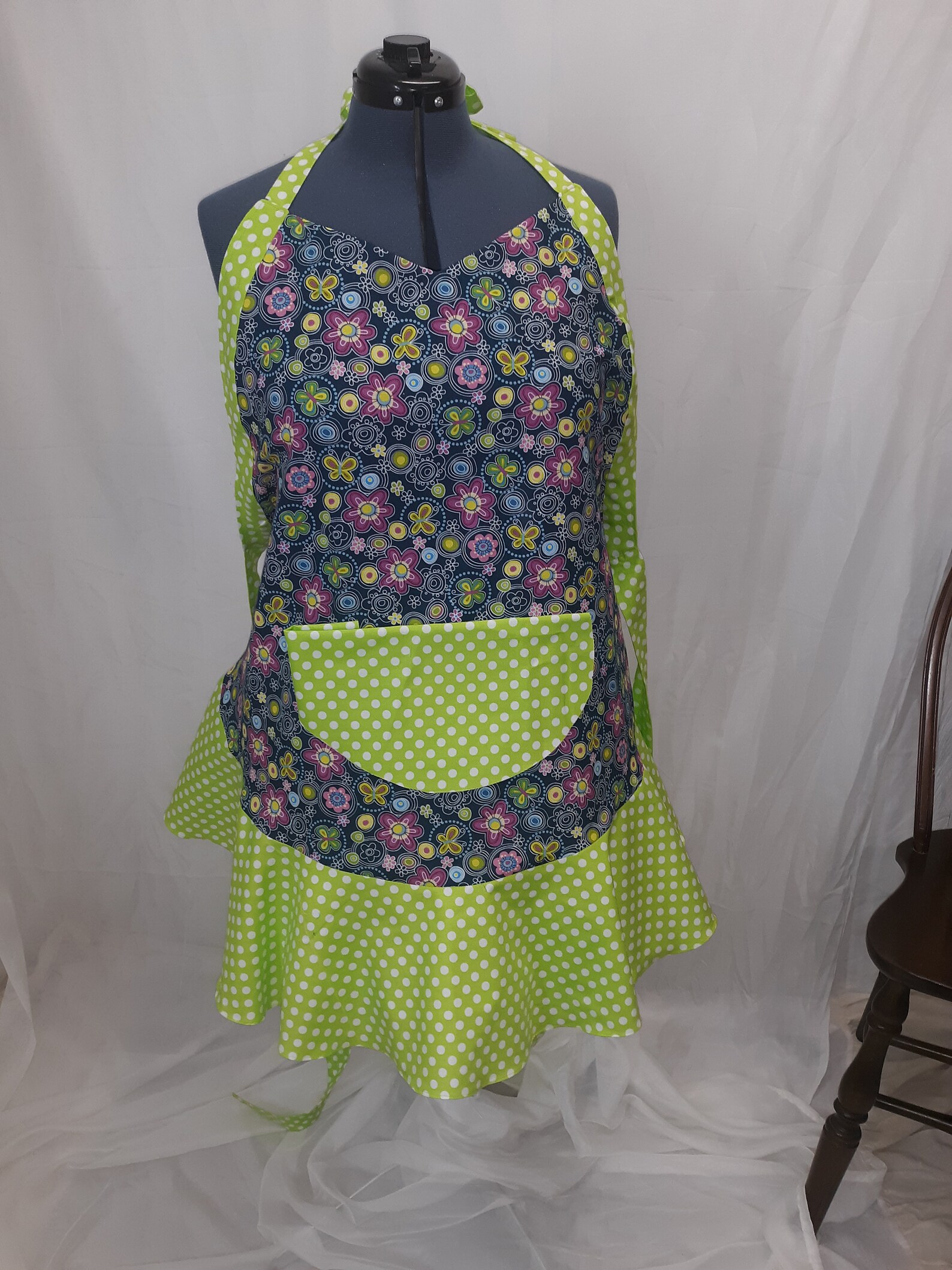 Full Figured Retro Inspired Apron. Create Your Own Full Front Apron ...