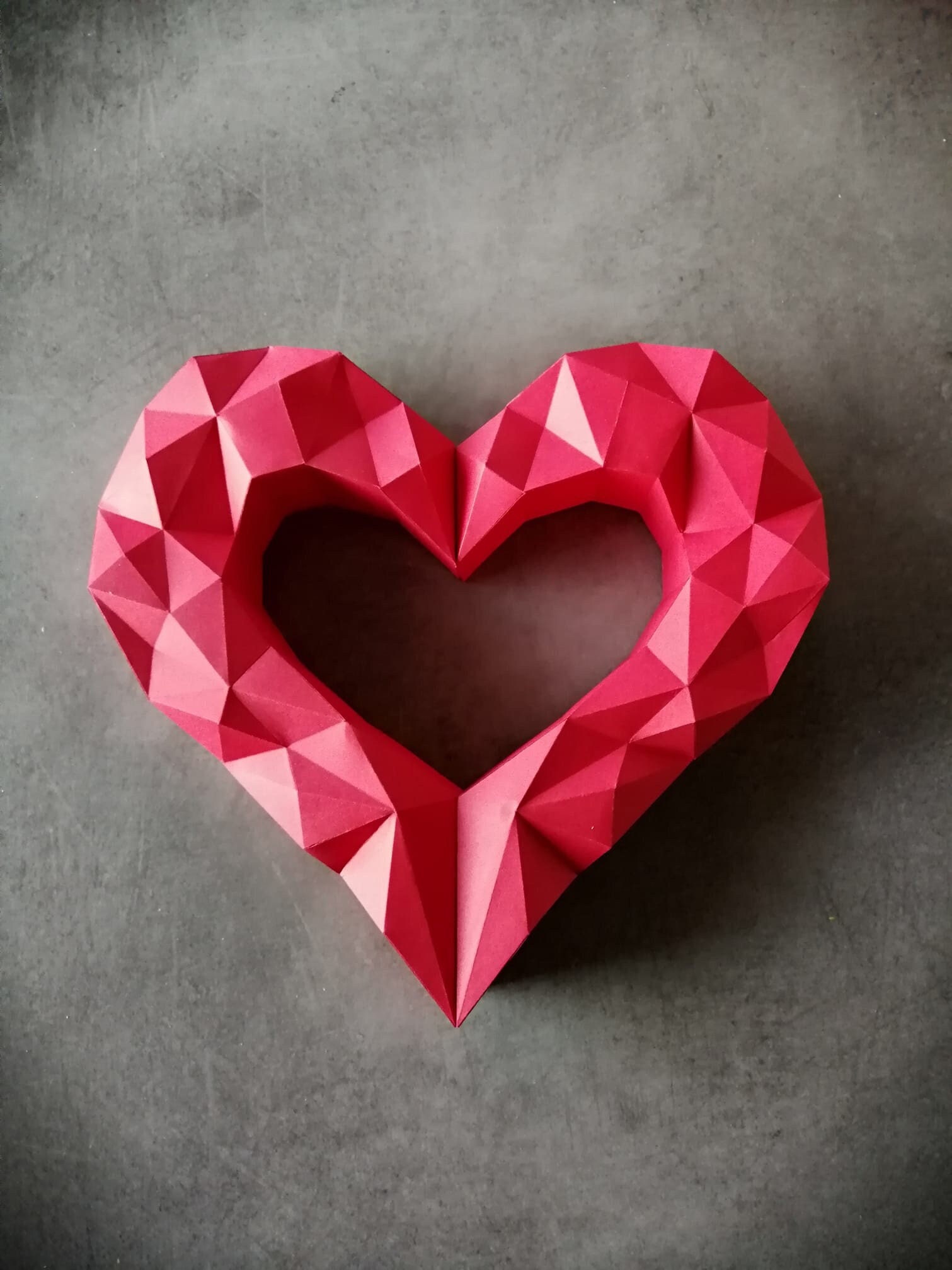 Heart Frame for Photo - Low Poly Papercraft Gift for Valentines Day ...