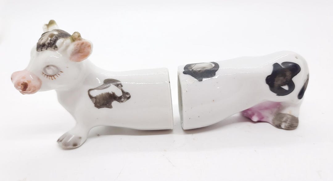 Unique Anthropomorphic Salt & Pepper Cow Shakers - Etsy
