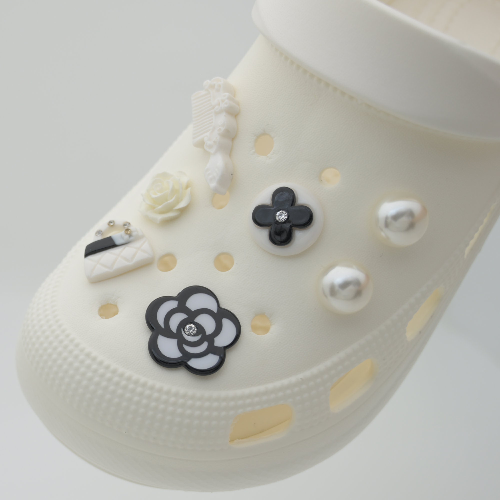 14pcs Cute Pearl Bling Croc Charm Set for Girls Kawaii Croc Pin Luxury ...