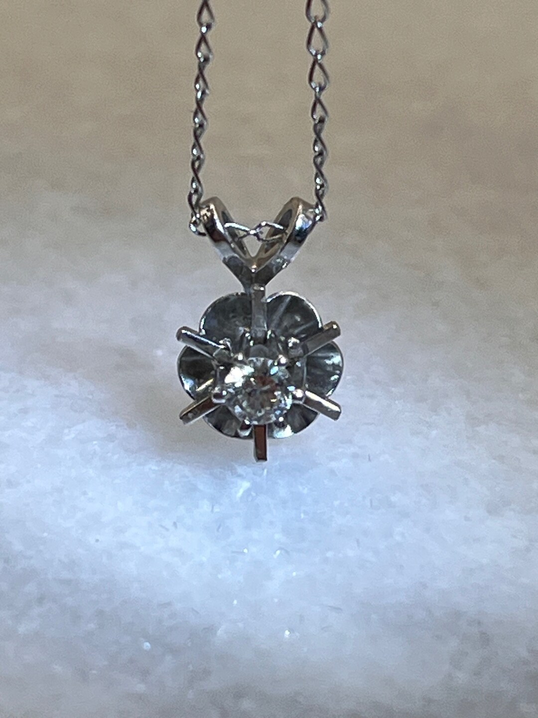 Vintage 14K Diamond Buttercup Floral Necklace - Etsy