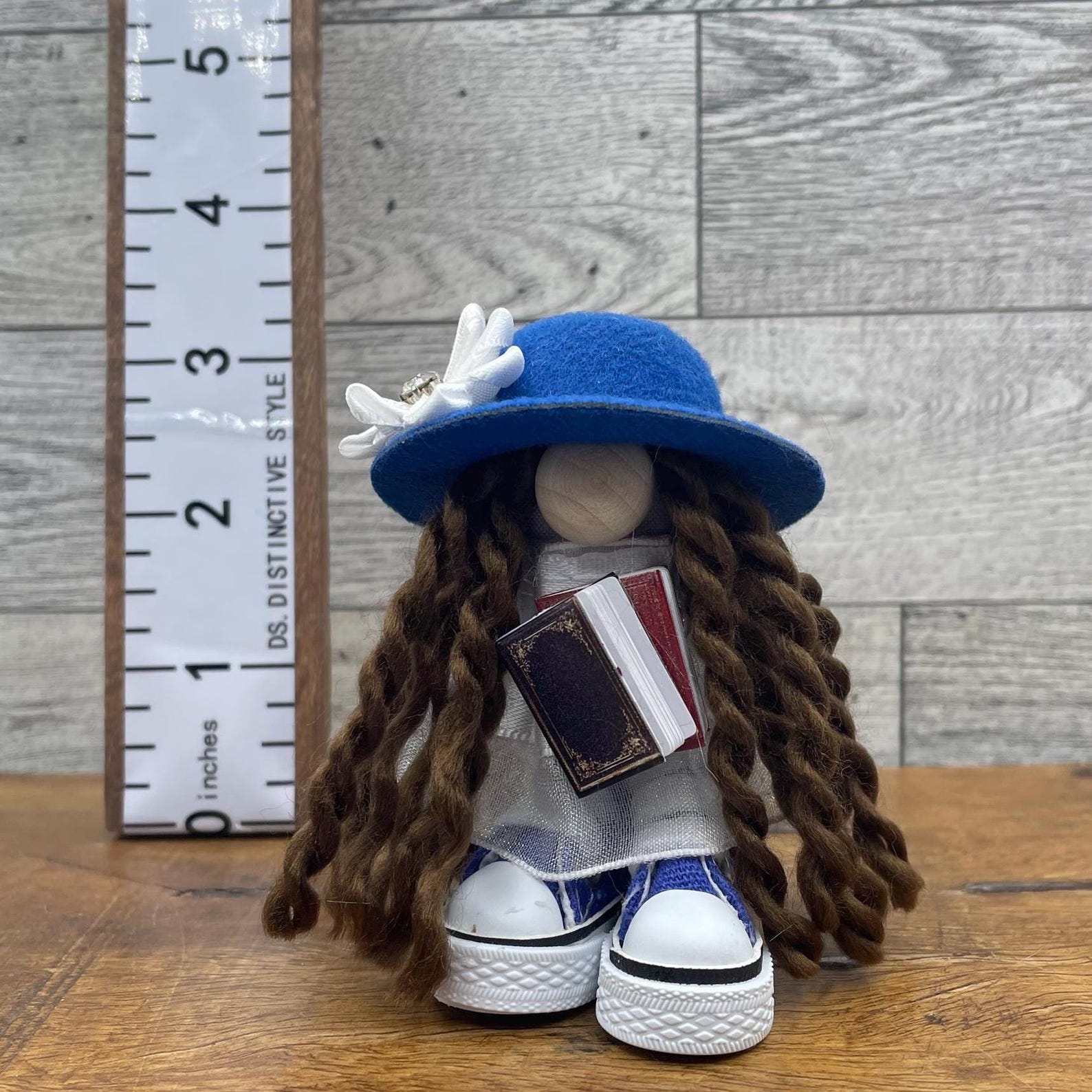Small Bookworm Gnomes|book Nerd Gnomes|journal Gnomes|girl Gnomes ...