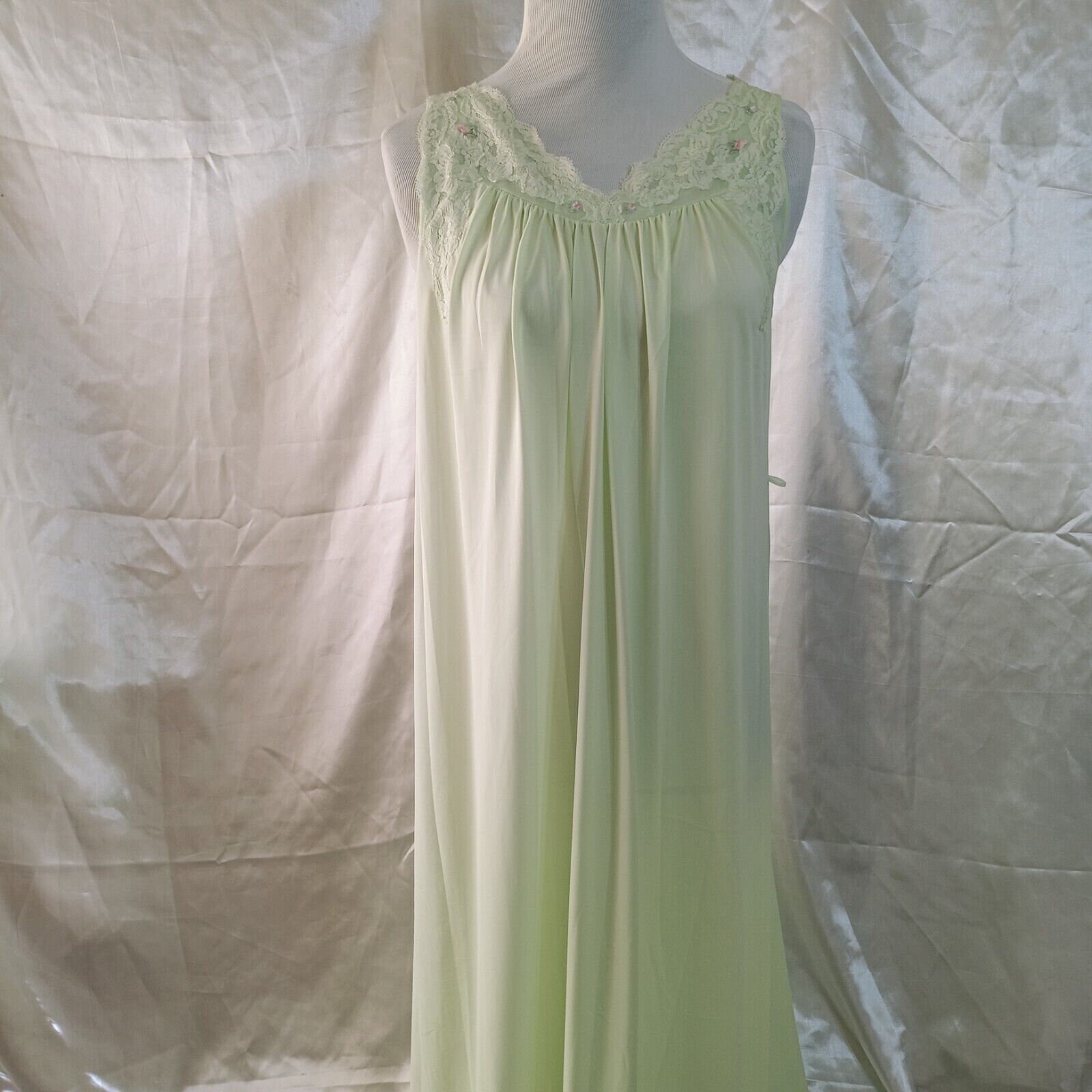 Vintage Shadowline Long Nightgown Robe 2 PC Set Peignoir Green Made in ...