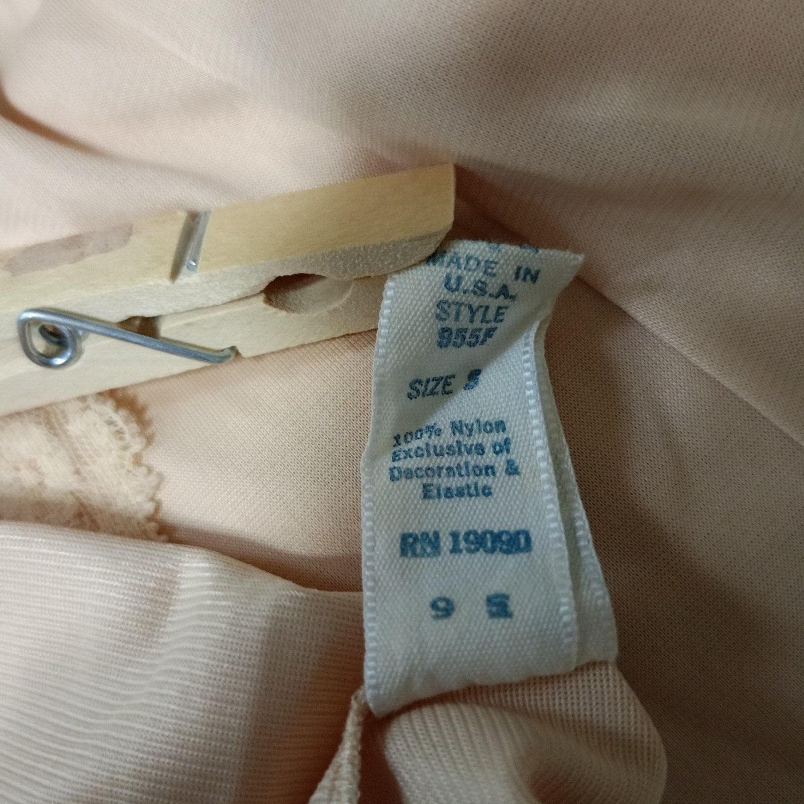 Vintage Olga Secret Hug Beige Half Slip Lace Waist Nylon USA Made Size ...