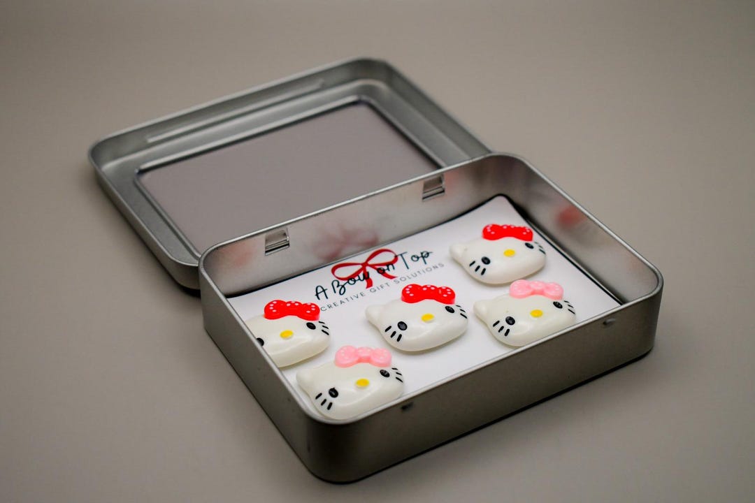 Hello Kitty Magnets + Tin Box | Cute Magnets | Fridge Magnets | Magnet ...