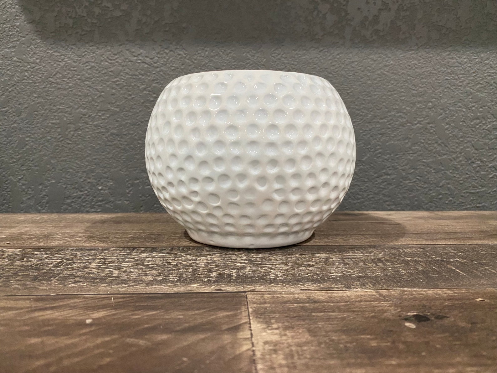 Round Golf Ball Ceramic Planter, White Spherical Display Pot Home Decor ...