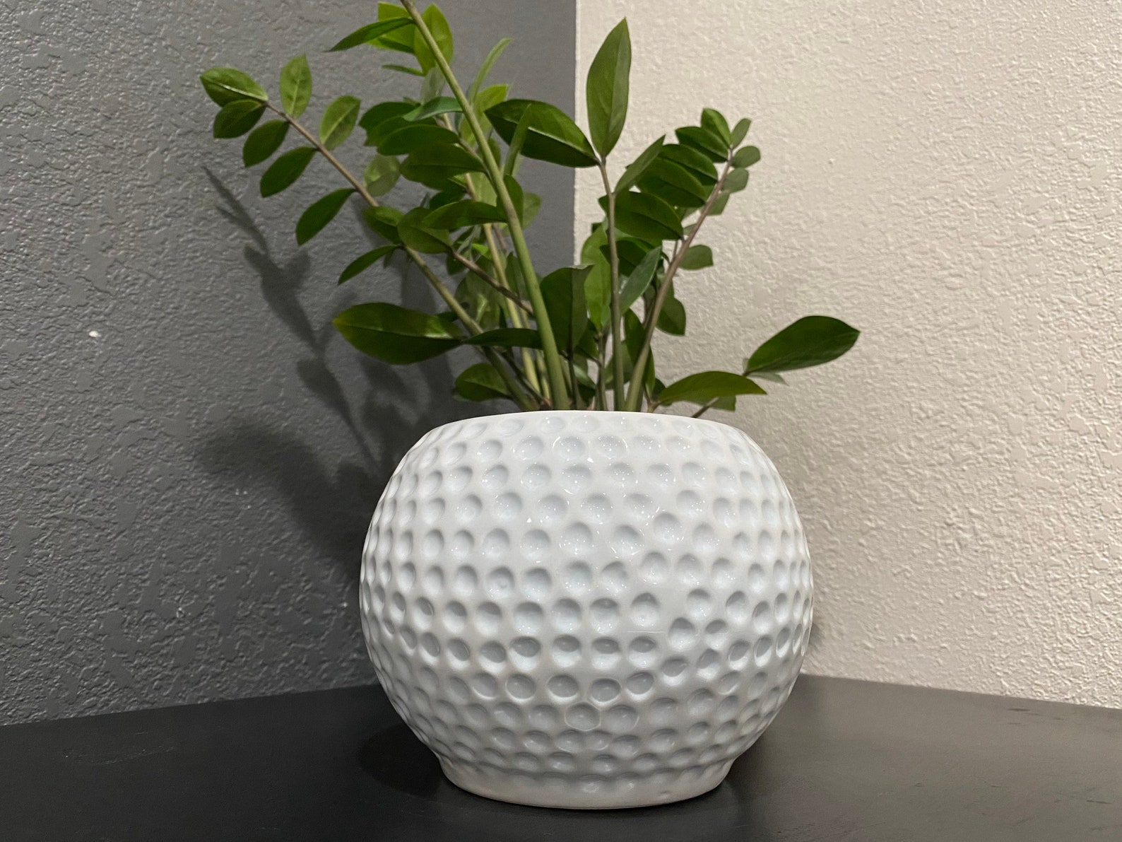 Round Golf Ball Ceramic Planter, White Spherical Display Pot Home Decor ...