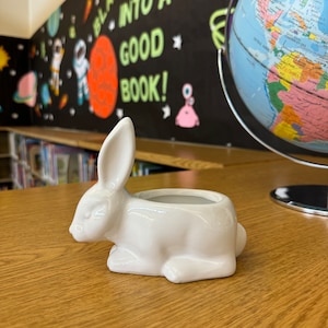 White Ceramic Rabbit Planter, Bunny Flower Pot, Easter Home Decor Vase ...