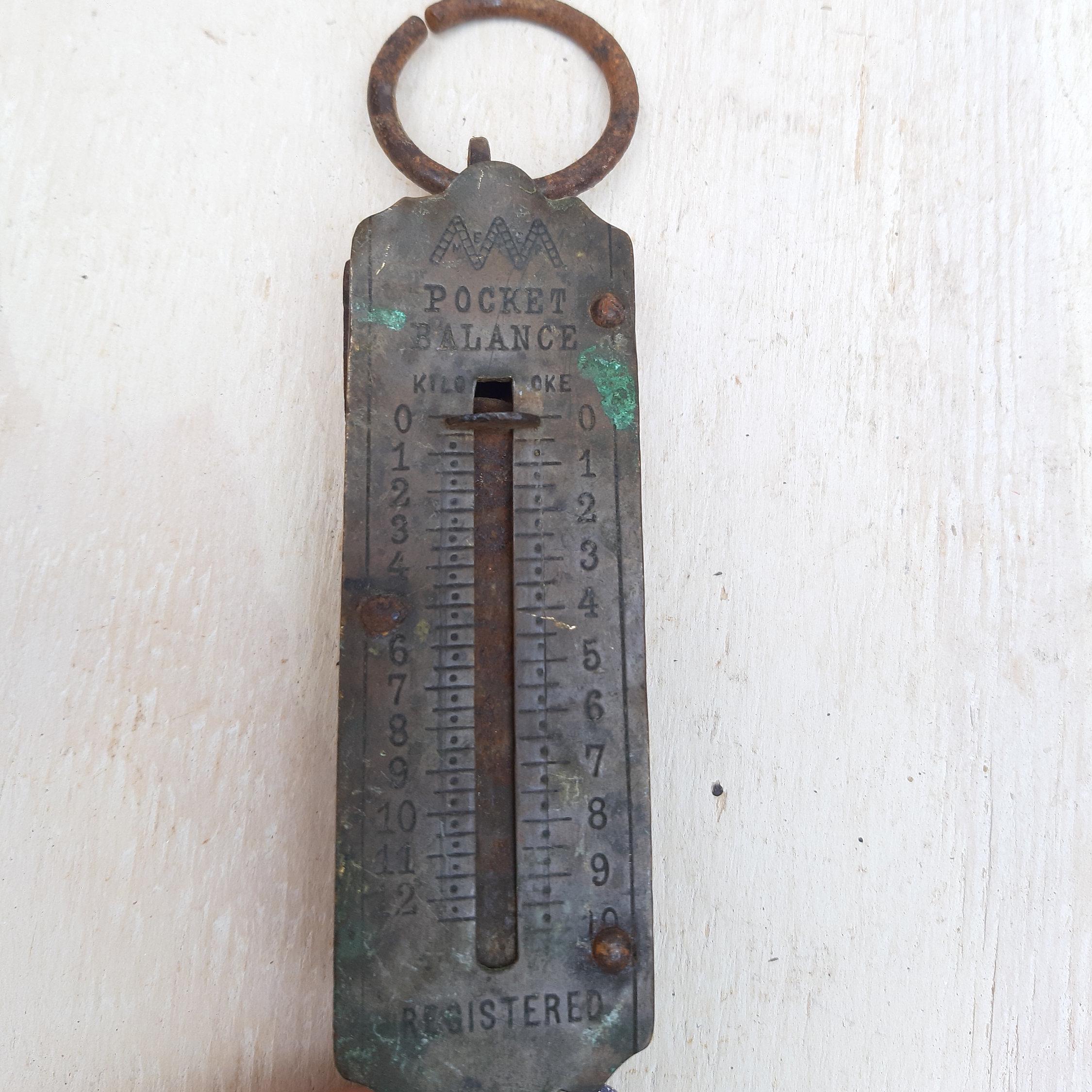 Vintage Pocket Scales, Spring Balance Scales, Old Weighing Device. - Etsy