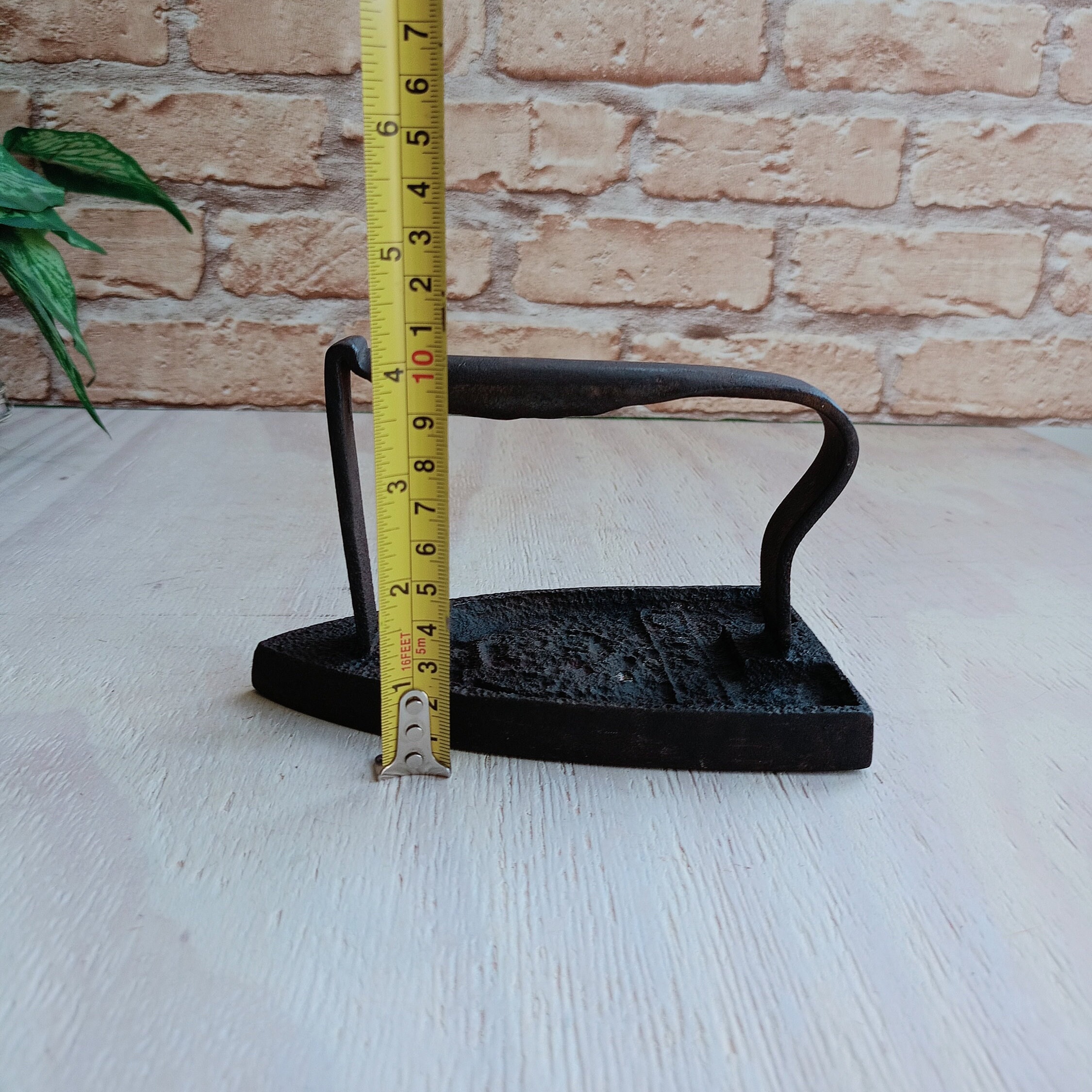 Antique French Sad Iron, Retro Rustic Decor, Sad Iron, Old Barn Iron - Etsy