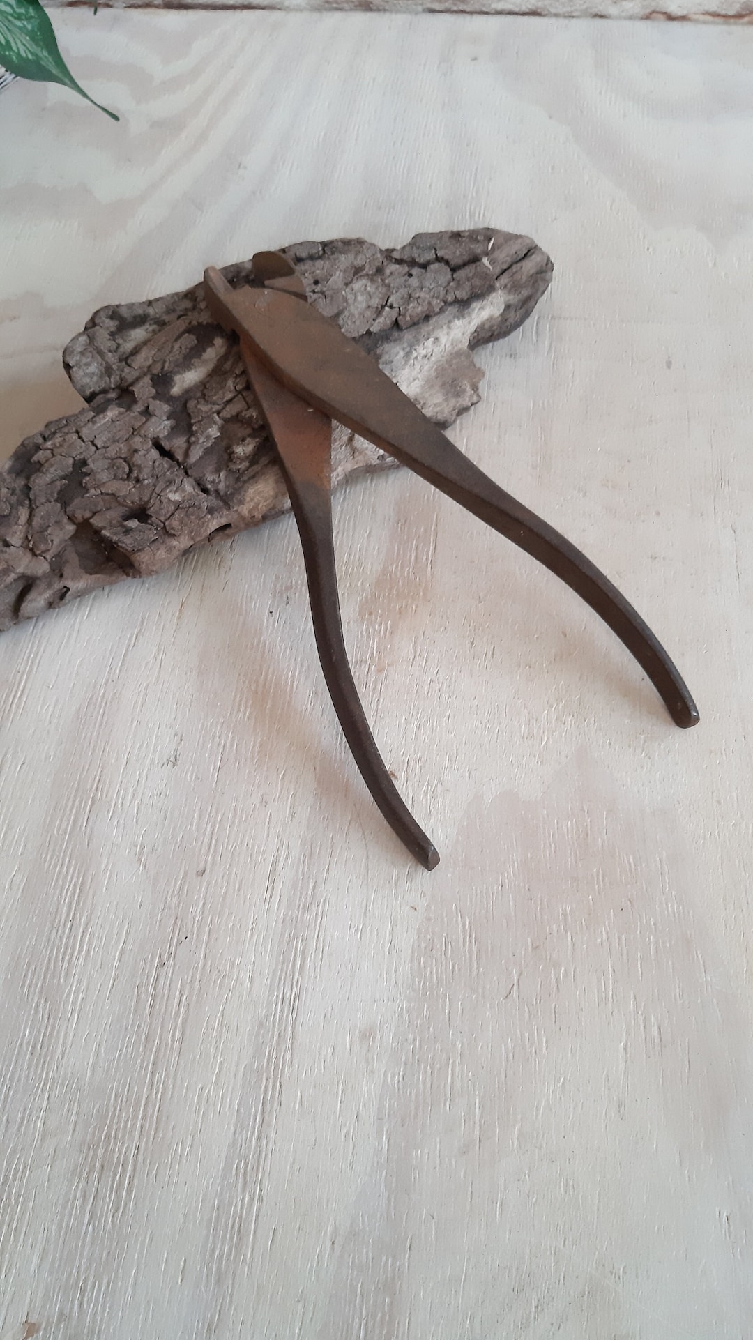 Vintage Iron Pliers, Rusty Retro Tools, Garage Decor, Retro Workshop ...