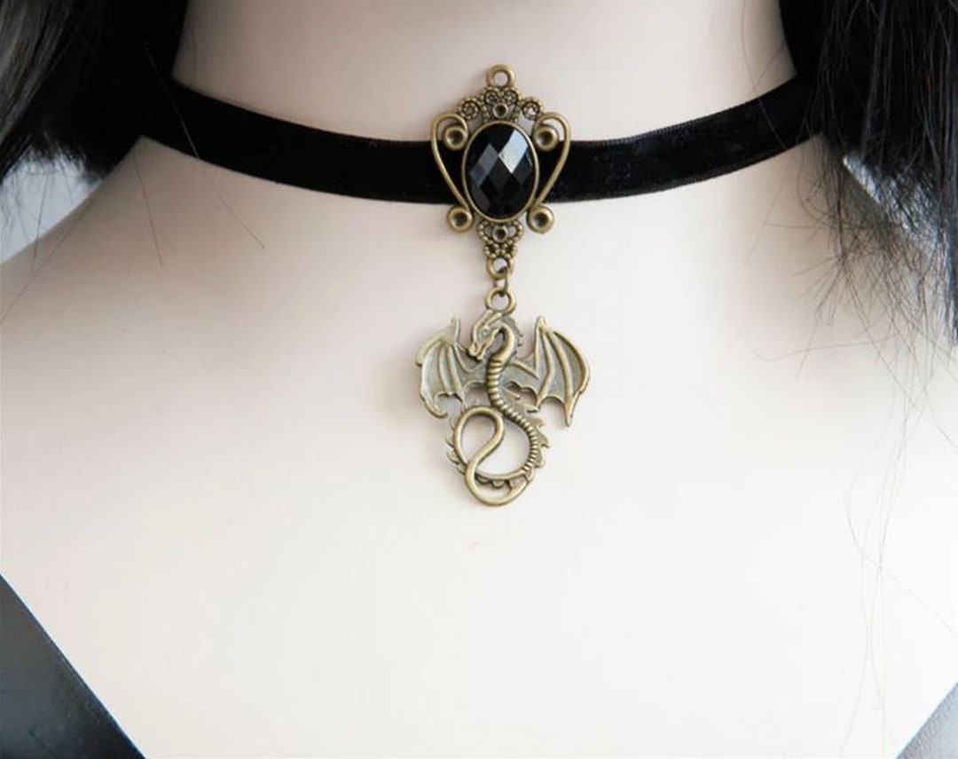 Black Elegant Vintage Velvet Victorian Dragon Choker Necklace Metal ...