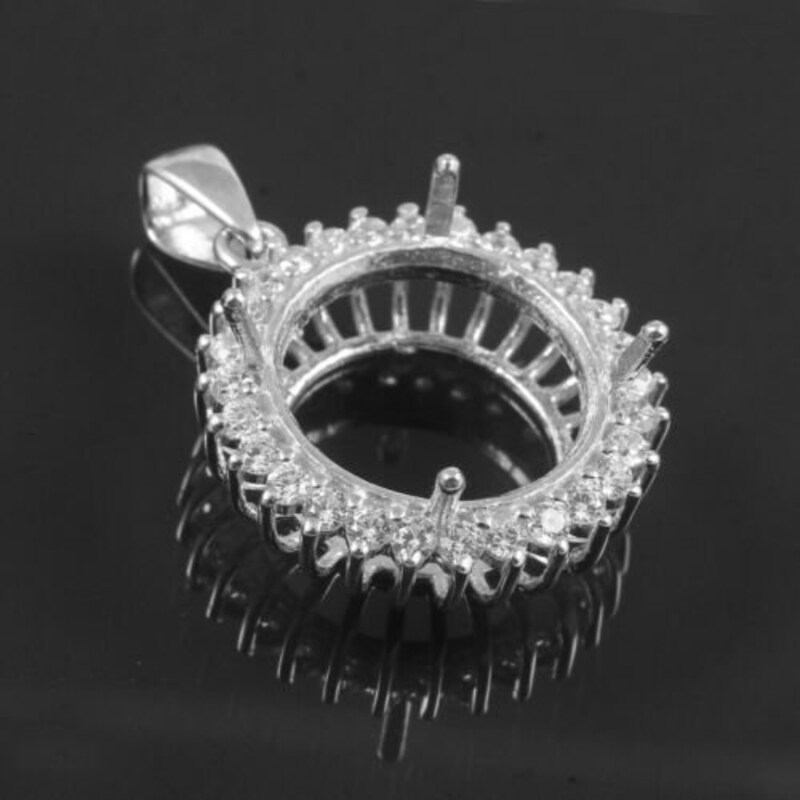 Round Pendant - Etsy