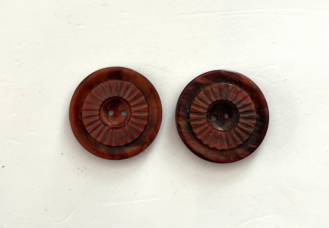 Vintage Brown Plastic Buttons/ Two Vintage Brown Plastic Buttons/ 2 ...