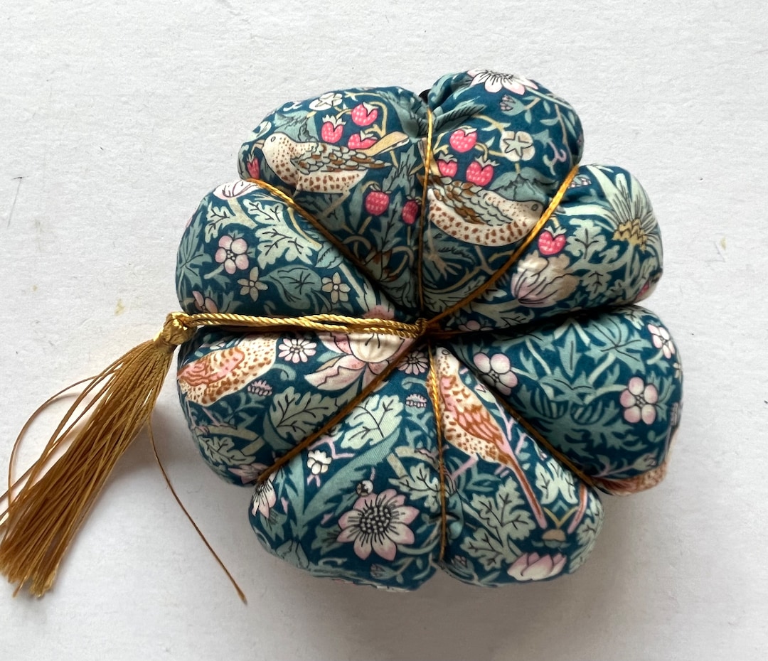 William Morris Fabric Pin Cushion: Strawberry Thief Design - Etsy